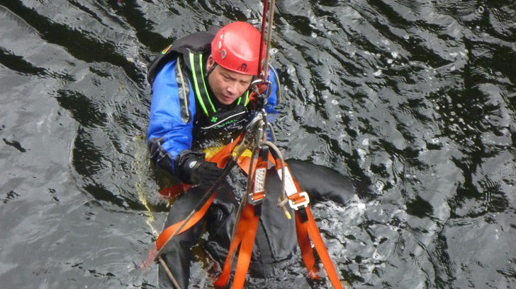 Rope rescue work over water – DMM North America